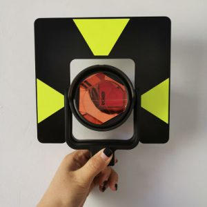 Prisma topográfica: ¿Qué es y sus tipos? | Villner.cl